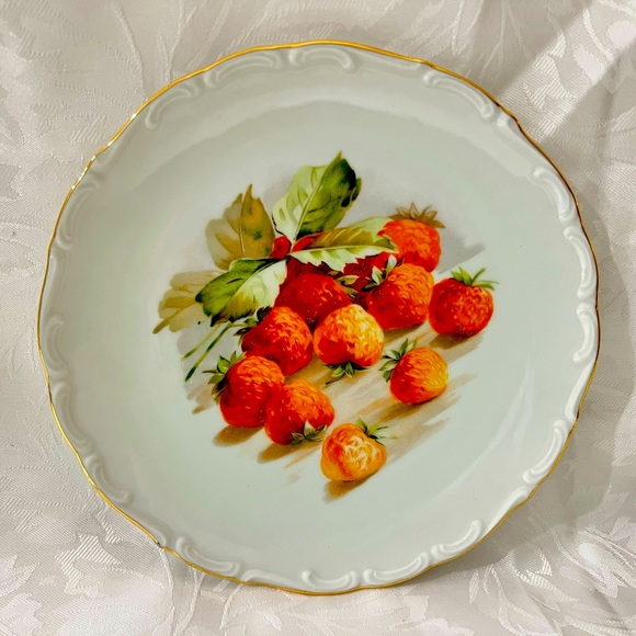 Dining | Vintage Golden Crown Plate Set | Poshmark